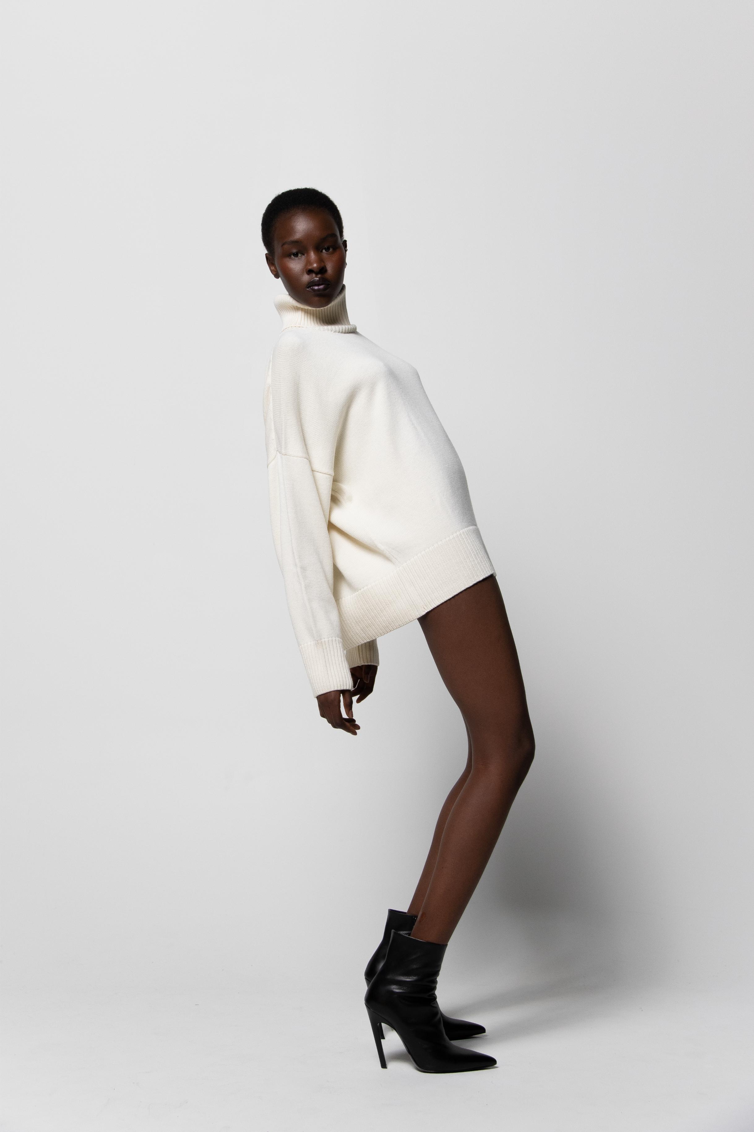 Luxury Sustainable Knitwear – Rhea.